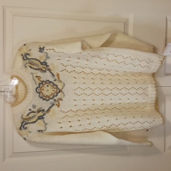 Sk & Company | Sweaters | Vintage Sk Company Vienna Court Crew Neck ...